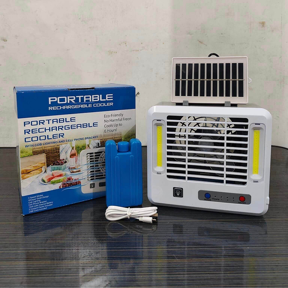 Portable Rechargeable Cooler With Solar Panel